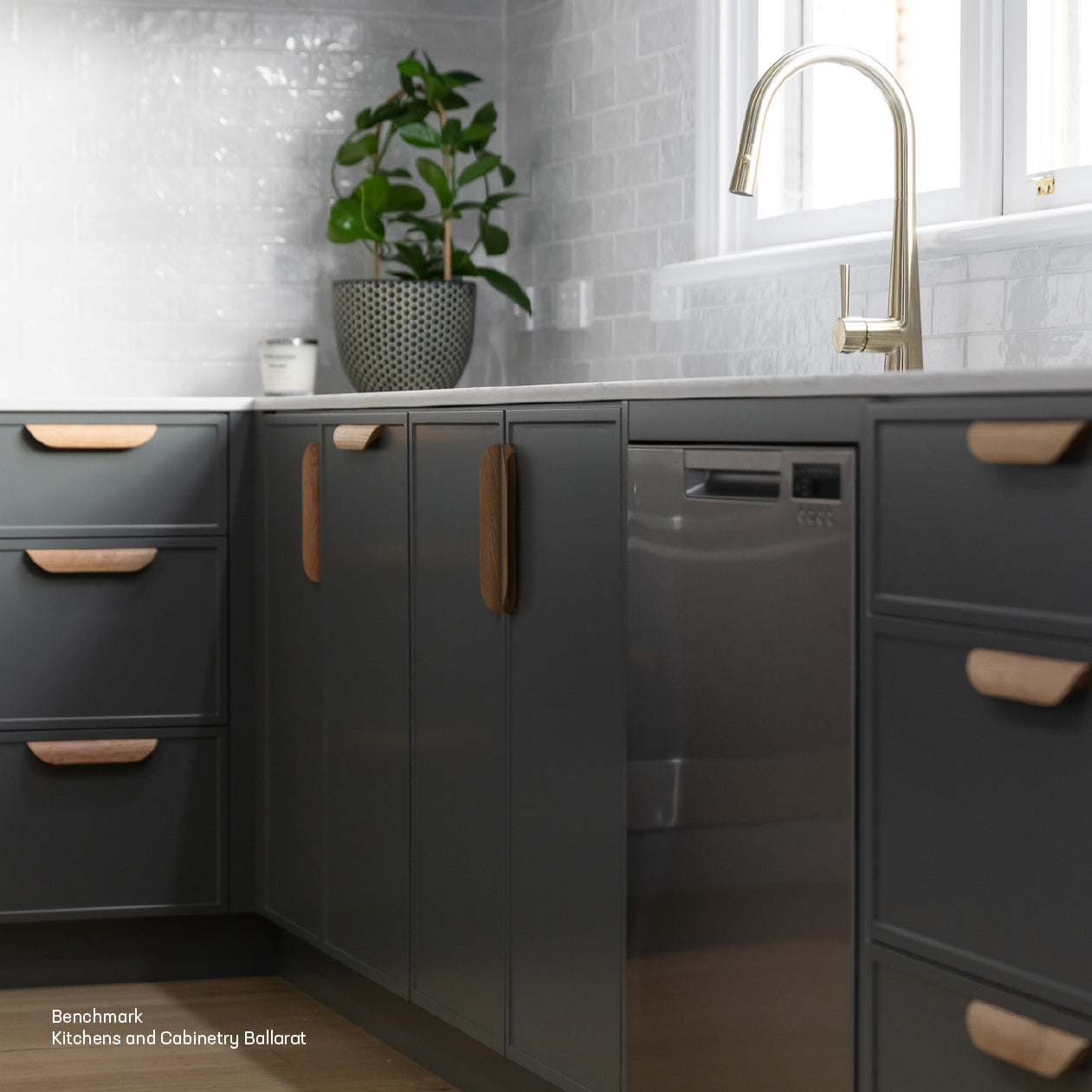 Cadello Crest Timber Handles – Touch Handles