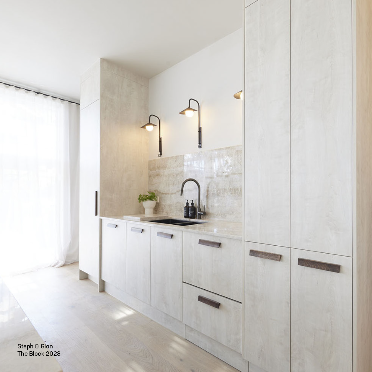 Block Timber Handles | Touch Handles