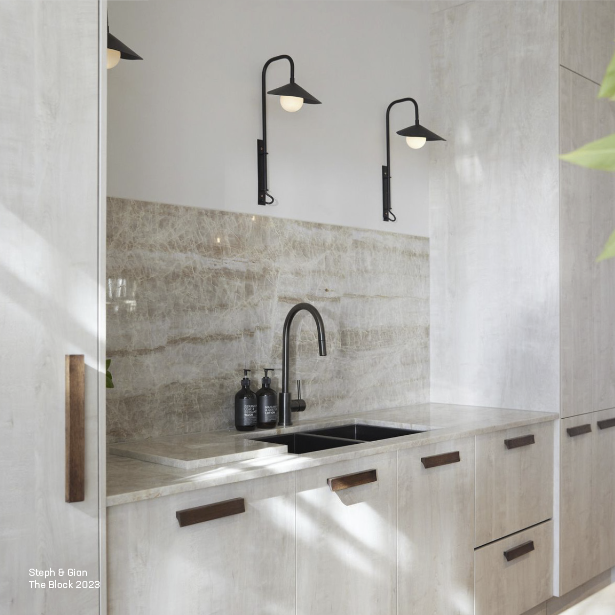 Block Timber Handles | Touch Handles