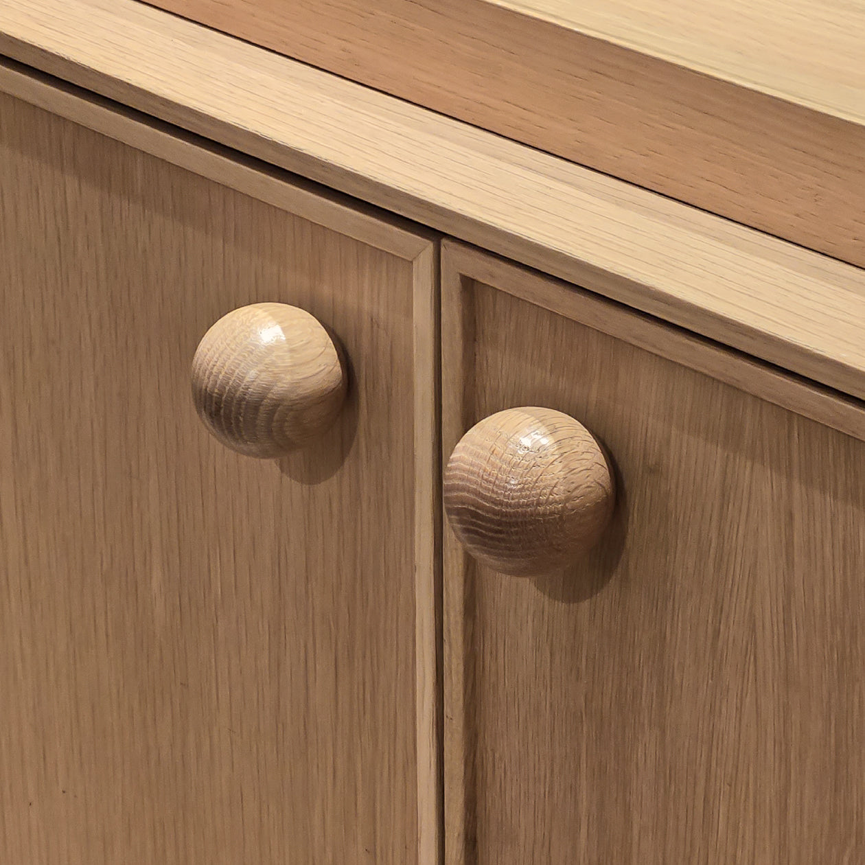 Timber Ball Knobs | Touch Handles