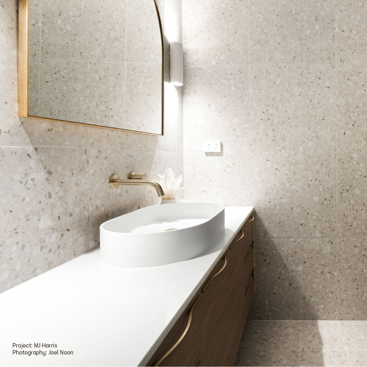 Flow Bow Handle | Touch Handles